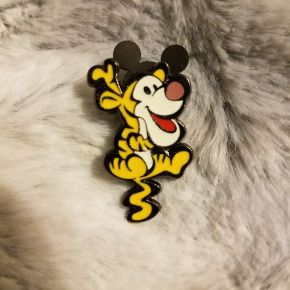 Disney | Other | 525 Tigger Pin Winnie The Pooh | Poshmark